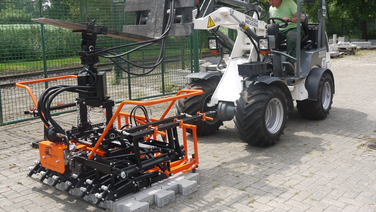 Optimas Paver-Clamp Multi6 M for various carrier